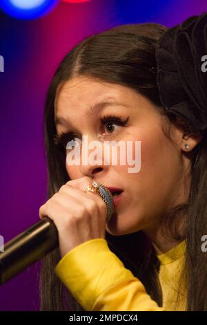 Mexican synthpop band 'Belanova' performed live including their new hit ...