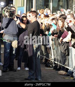 Judge Simon Cowell arrives and welcomes the crowds for Britain's got ...