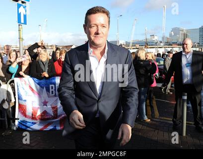 Judge Piers Morgan arrives and welcomes the crowds for Britain's got ...