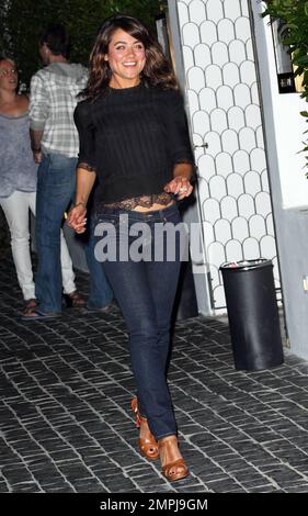 Exclusive!! Cupid actress Camille Guaty takes a cigarette break ...