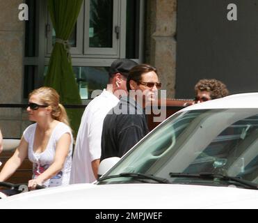 Jim Carrey films 'I Love You Phillip Morris' in the Art Deco District ...