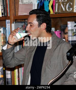 Indy car driver and winner of Season 5 of Dancing with the Stars, Helio ...