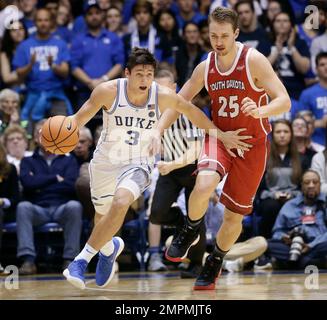 Duke's Grayson Allen (3) dribbles the ball against Southern during the ...