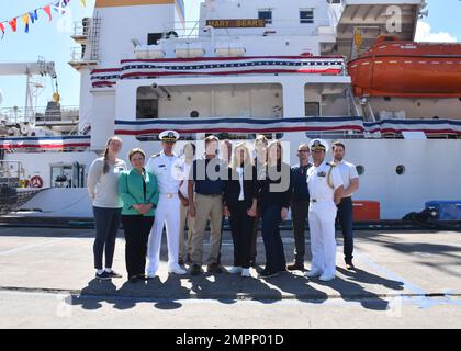 SYDNEY, Australia (Nov. 8, 2022) - Pathfinder-class oceanographic ...