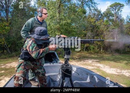 Partner nation students from Colombia conduct familiarization training ...