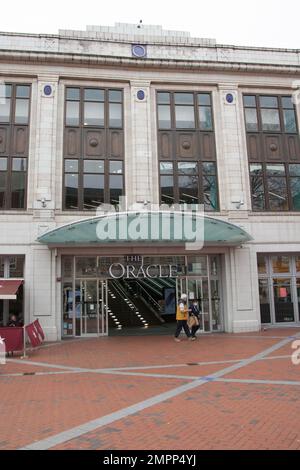 The Oracle shopping centre in town centre, Reading, Berkshire, England ...