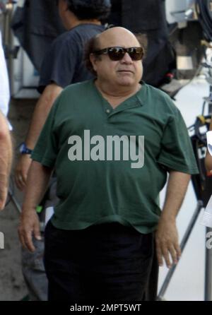 EXCLUSIVE!! Actor Danny Devito waves to the cameras while filming an ...