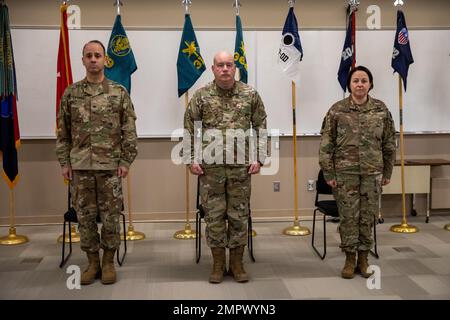 Incoming 88th Readiness Division Command Sergeant Major, Command ...