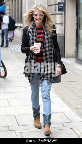 American country music singer Elizabeth Cook pays a visit to BBC Radio ...