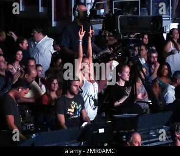 EXCLUSIVE!! Enrique Iglesias performs live at American Airlines Arena ...
