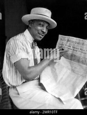 Self portrait of photographer James Van Der Zee (1886-1983 Stock Photo ...