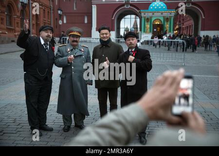 LENIN AND COLLEAGUES Stock Photo - Alamy