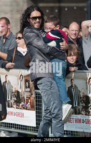 Bad boy comedian Russell Brand and actor Jonah Hill attend a photo call ...