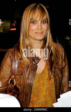 Molly Sims arrives at Global Green USA's Fifth Pre-Oscar Party in ...