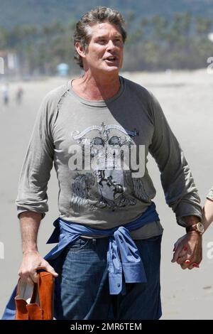 Exclusive!! A very healthy looking David Hasselhoff goes on a romatic ...