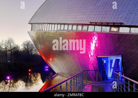 Illuminated Science Center Universum, Technology Centre, Bremen ...
