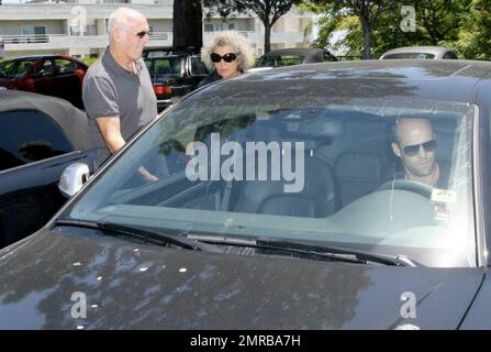 EXCLUSIVE!! Jason Statham spends an afternoon with his parents, having ...