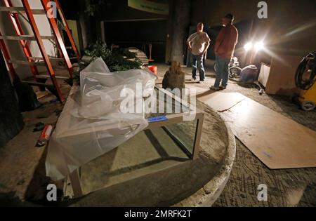 Display of a Native- Americans' dugout canoe at James River State Park ...