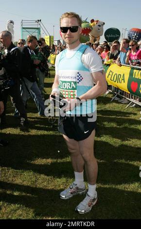 Ronan Keating appears before running in the Flora 2009 London Marathon ...