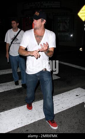 Mark McGrath Sugar Ray frontman leaving Barneys New York after shopping ...