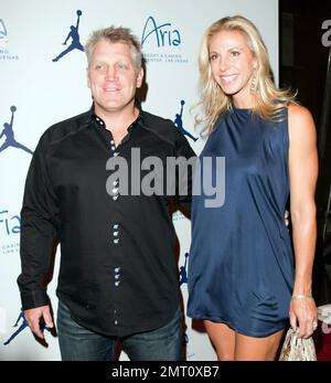 Brett Hull and Darcie Hiull at the Michael Jordan Celebrity ...