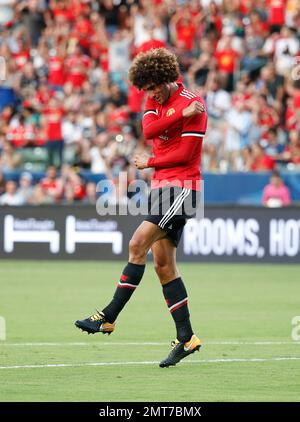Manchester United's Marouane Fellaini celebrates scoring his sides ...