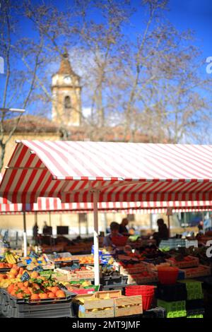 Saint Roch open air market, Nice, Alpes Maritimes, 06, Cote d'Azur ...