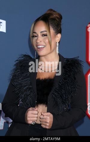 LOS ANGELES - JAN 31: Kayla Braxton at the 80 for Brady Los Angeles ...