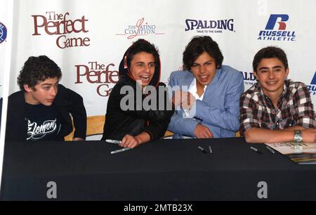 Ryan Ochoa, Moises Arias, Jake T. Austin and Jansen Panettiere at the ...