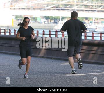 Pippa Middleton shows how she keeps her incredible figure with a jog ...