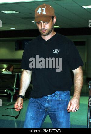 Jason Priestley was spotted arriving at LAX today. The actor, who ...