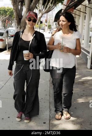 EXCLUSIVE!! Sarah Silverman strolls on Robertson Blvd with her sister ...