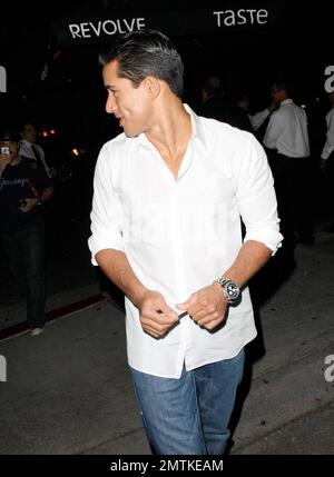 - Mario Lopez attends an event for Sevin Nyne at Revolve Clothing in ...