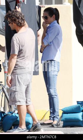 EXCLUSIVE!! Model Siobhan Bonnouvrier looks casual in a blue top, jeans ...