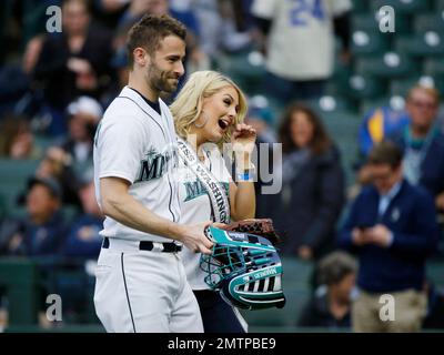 Alex Carlson-Helo, Miss Washington USA, kisses her boyfriend, Tom Juel ...