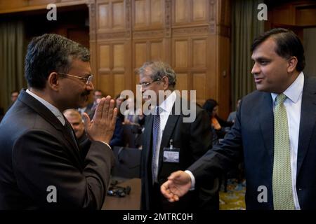 Dr. Deepak Mittal, joint secretary of India's Ministry of External ...