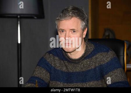 Cologne, Deutschland. 01st Feb, 2023. Actor Daniel AICHINGER plays the ...