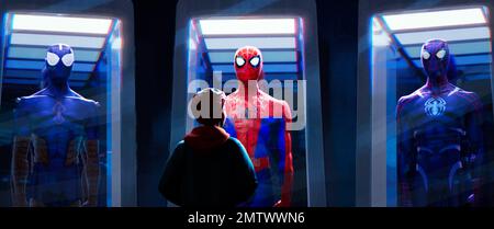 Spider-Man: Into the Spider-Verse Year : 2018 USA Director : Bob ...