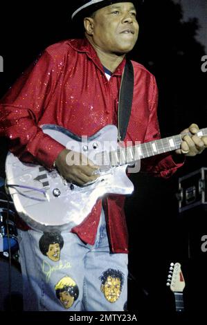 Singer and guitarist Tito Jackson, the older brother of the late pop ...