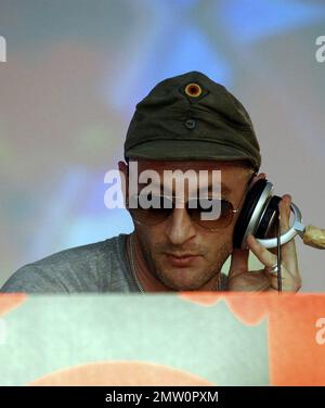 Lee Burridge at the Ultra Music Festival in Bicentennial Park. Miami ...