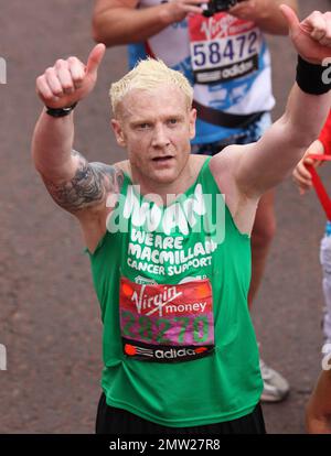 London, UK. Iwan Thomas at Virgin London Marathon 2013 - Celebrities ...