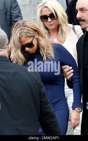 Racquel Smith, widow of former New Orleans Saints star Will Smith ...