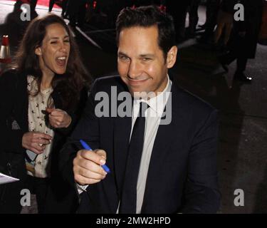 Paul Rudd greets fans and signs autographs at the Los Angeles Premiere ...