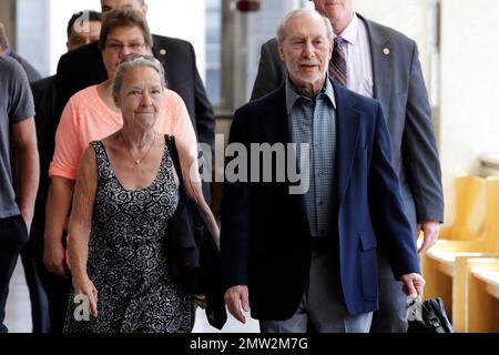 Stan Patz, father of missing child Etan Patz, leaves his home in SoHo ...