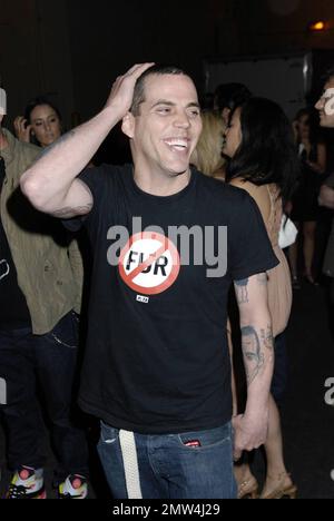 Steve O Young