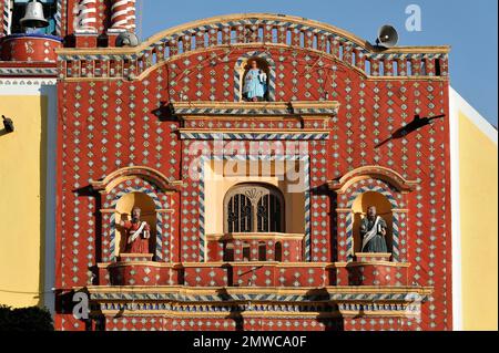 Templo de Santa Maria Tonantzintla, in San Andres Cholula, near Puebla ...