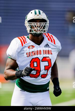 Ohio defensive end Tarell Basham runs the 40-yard dash at the NFL ...