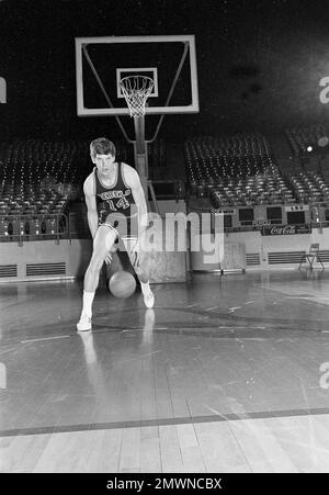 Ole Miss Rebels basketball star Johnny Neumann (14) goes up to score ...