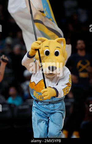 Denver Nuggets mascot Rocky the mountain lion in the second half of an ...