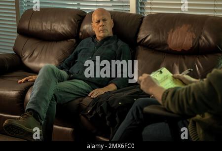 DETECTIVE KNIGHT: INDEPENDENCE, Bruce Willis, 2023. © Lionsgate ...